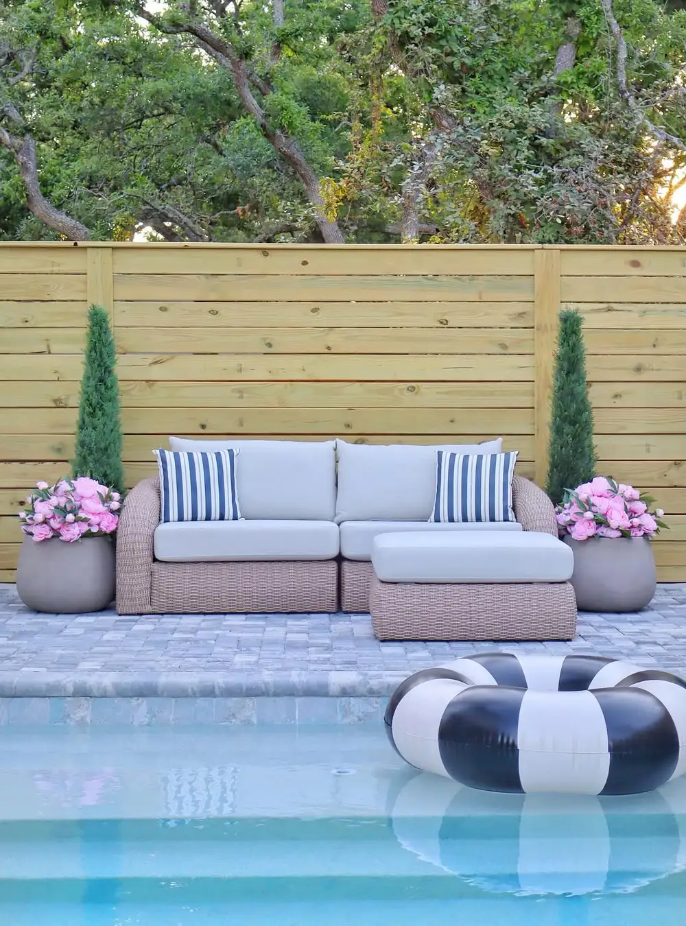 37 Unseen Brilliant Backyard Privacy Ideas from Neighbors (That Work ...