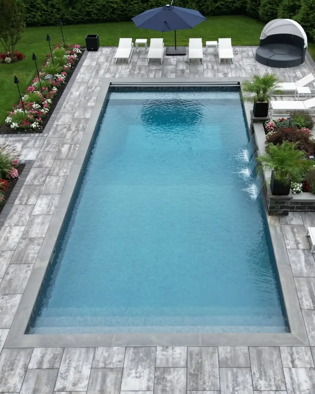 35 Breathtaking In-Ground Pool Landscaping Ideas For All Budgets