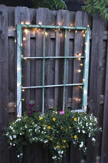 35 DIY Fence Planters That Will Maximize Your Growing Space