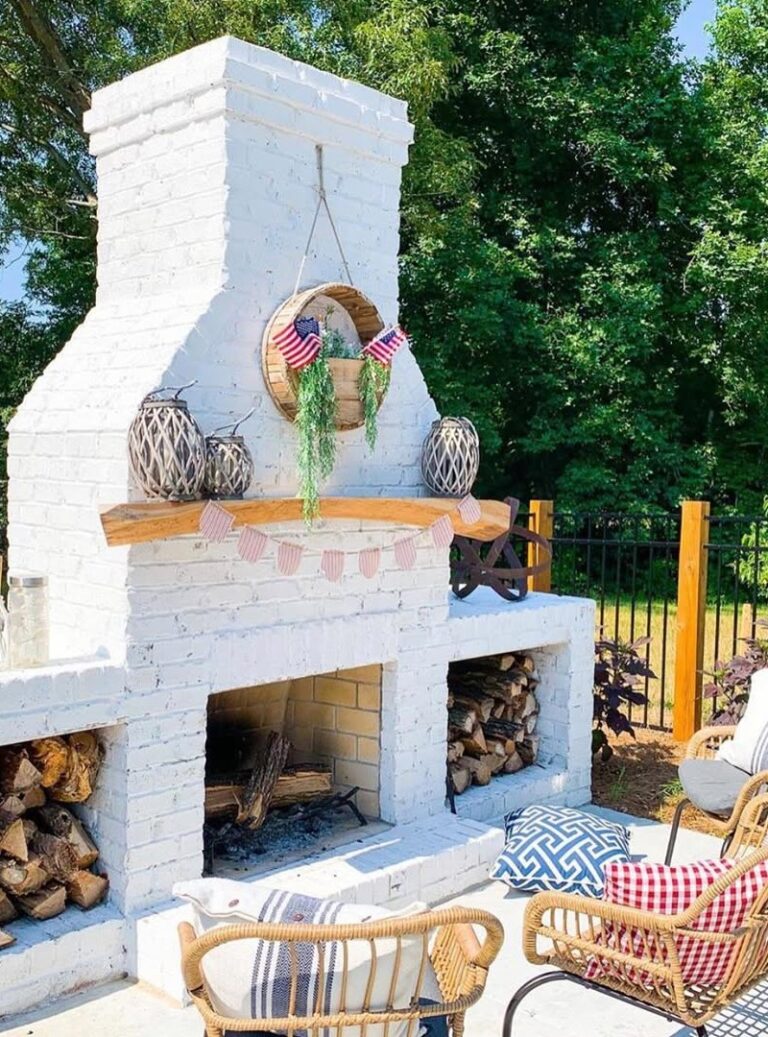 35 Epic Outdoor Stone Fireplace Ideas to Transform Your Yard