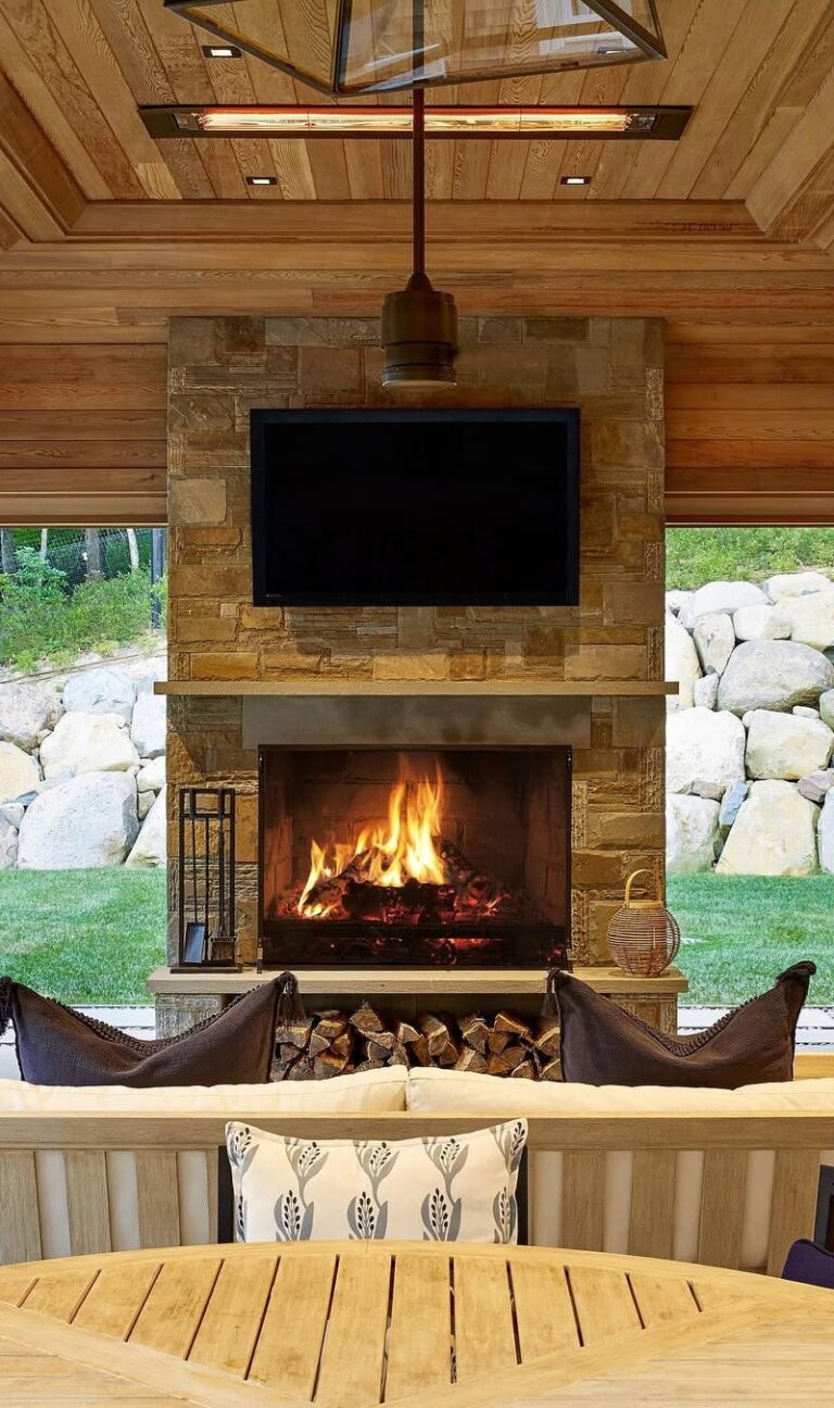 35 Epic Outdoor Stone Fireplace Ideas to Transform Your Yard