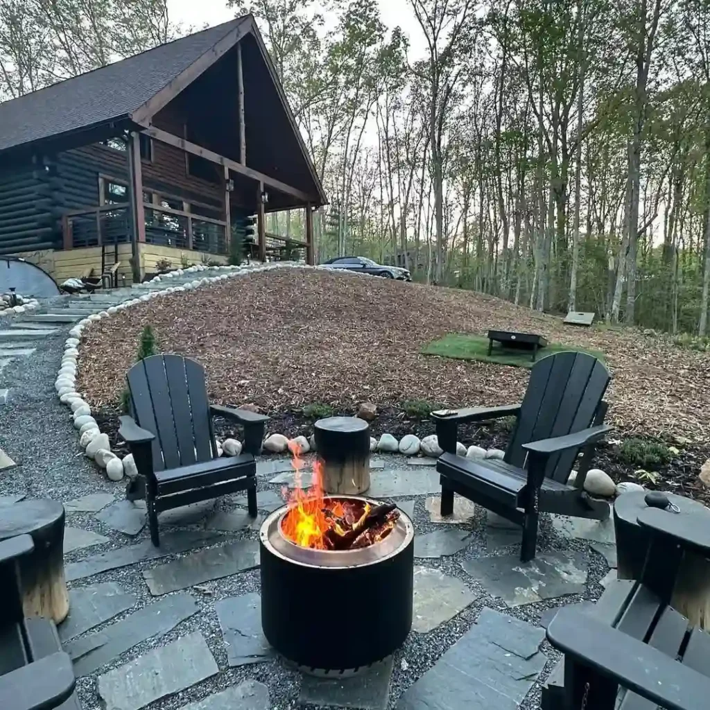35 Amazing Hillside Fire Pit Ideas On A Low Cost