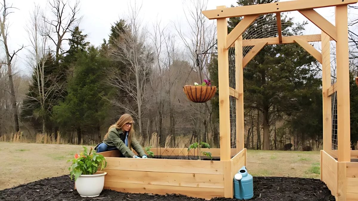 35 Simple Garden Archway Ideas You Can Easily DIY