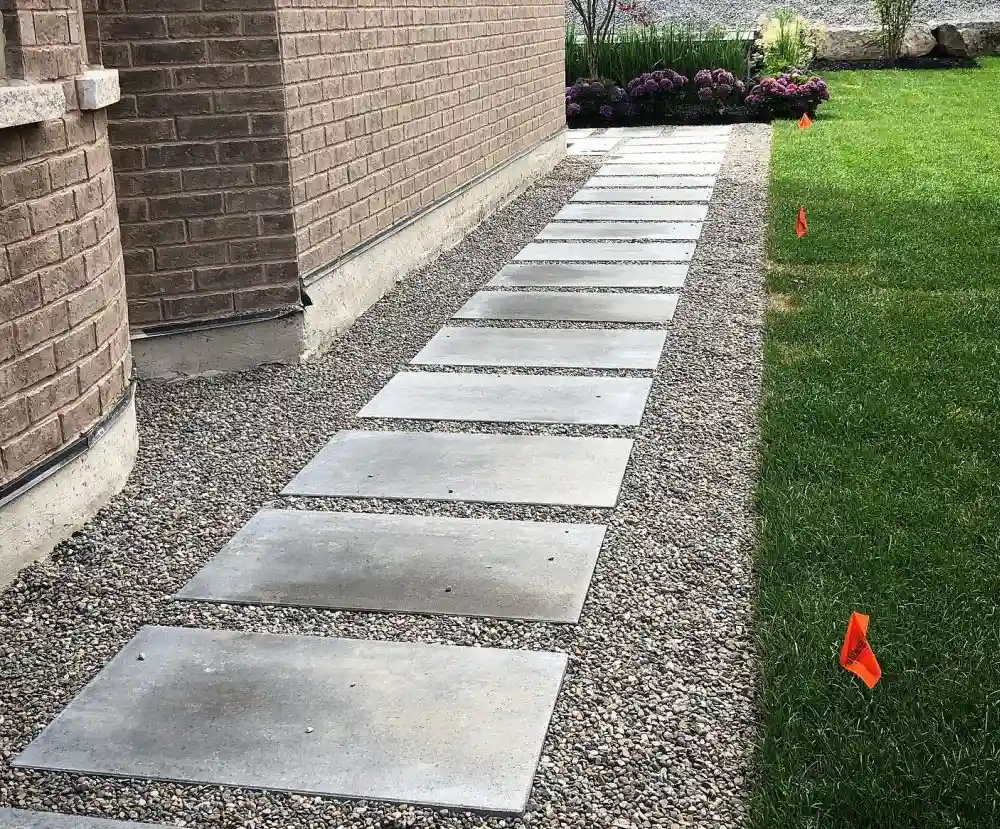 These 35 Backyard Walkway Ideas Are Going Viral—Don't Get Left Behind