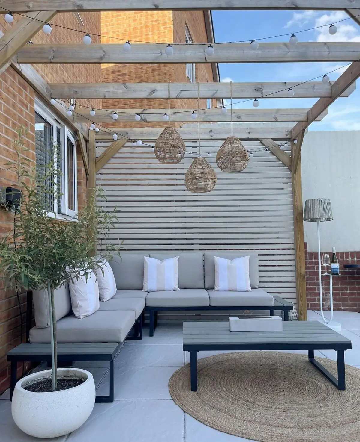 34 Creative Covered Pergola Designs That Add Style and Shelter to Your ...