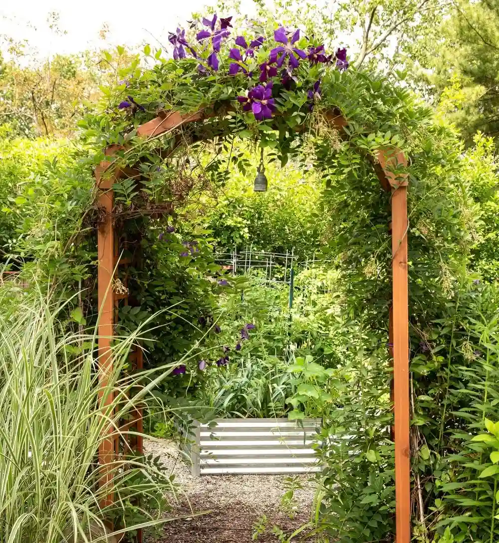 35 Simple Garden Archway Ideas You Can Easily DIY