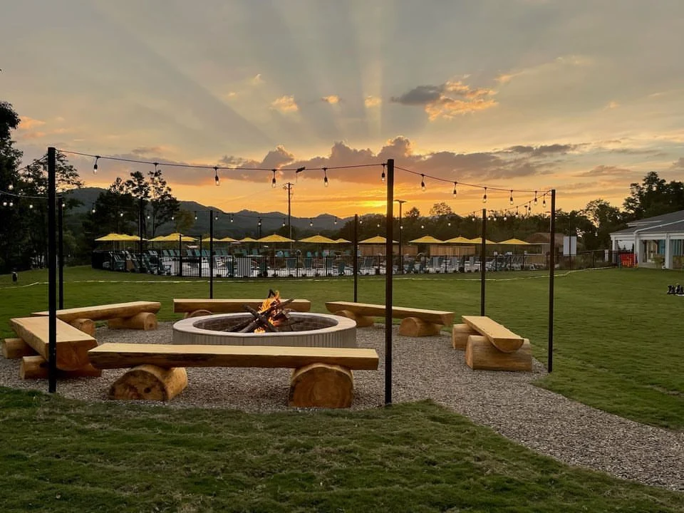 35 Mind-blowing Round Fire Pit Ideas for Your Outdoor Space