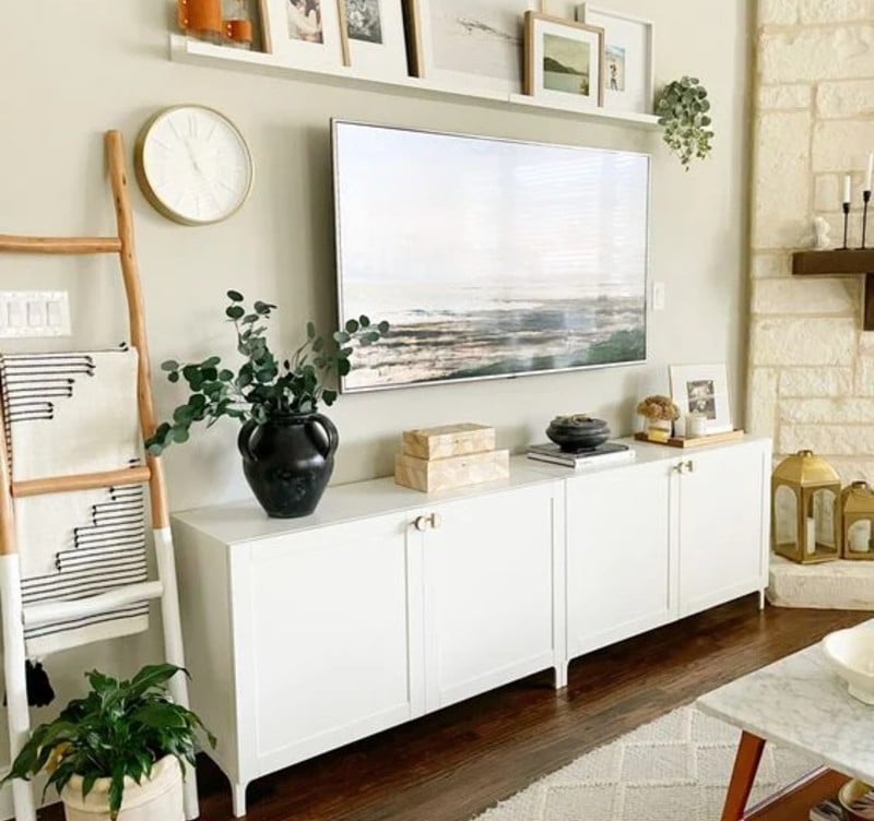35 Creative Ideas To Decorate Around Your TV